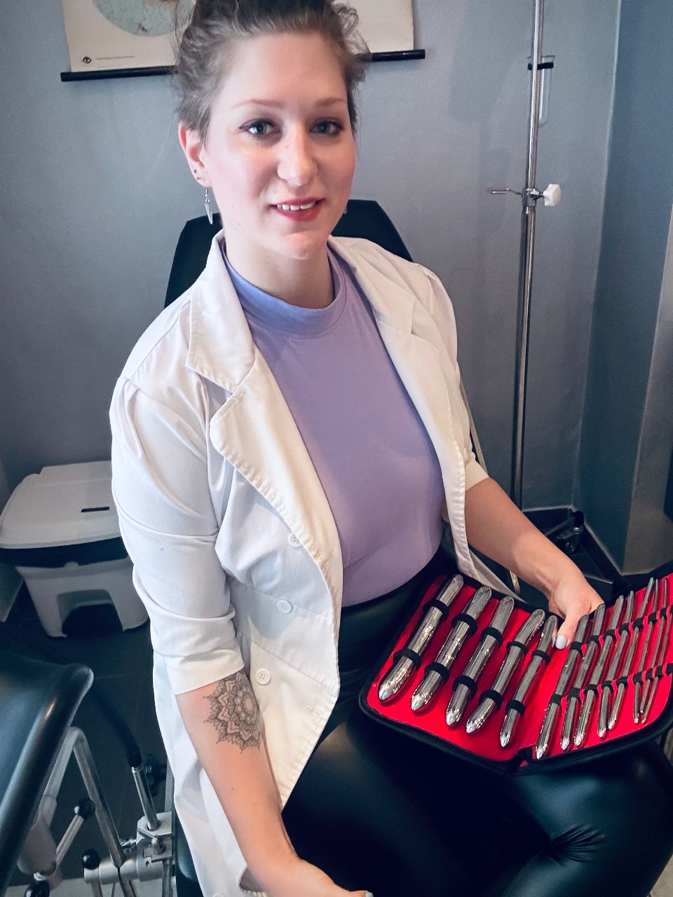 Ms. Pepper - Bizarrärztin - Berlin - KLINIKZONE